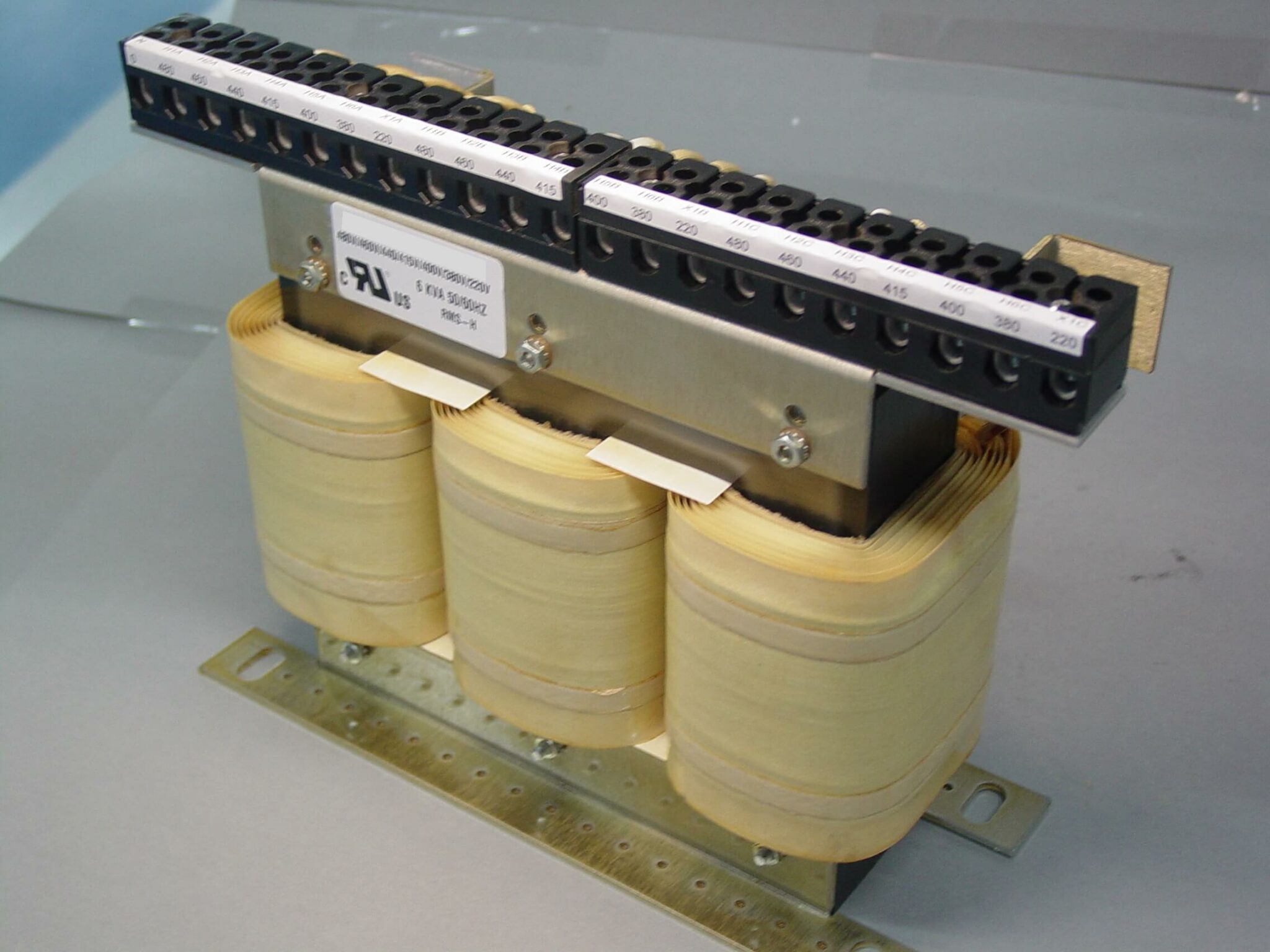 In brief - Power autotransformers - Shreejee Electronics